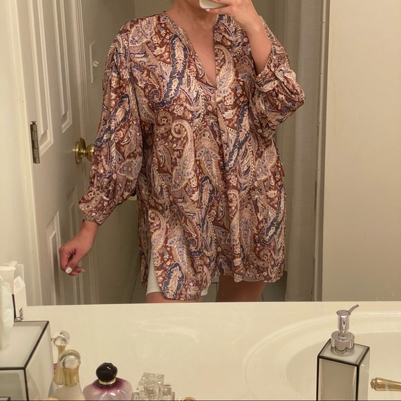 Zara | Tops | Zara Printed Top | Poshmark